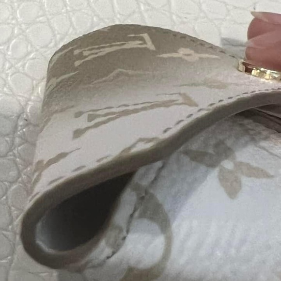 Louis Vuitton | Bags | Louis Vuitton Limited Edition Summer Pool Small ...